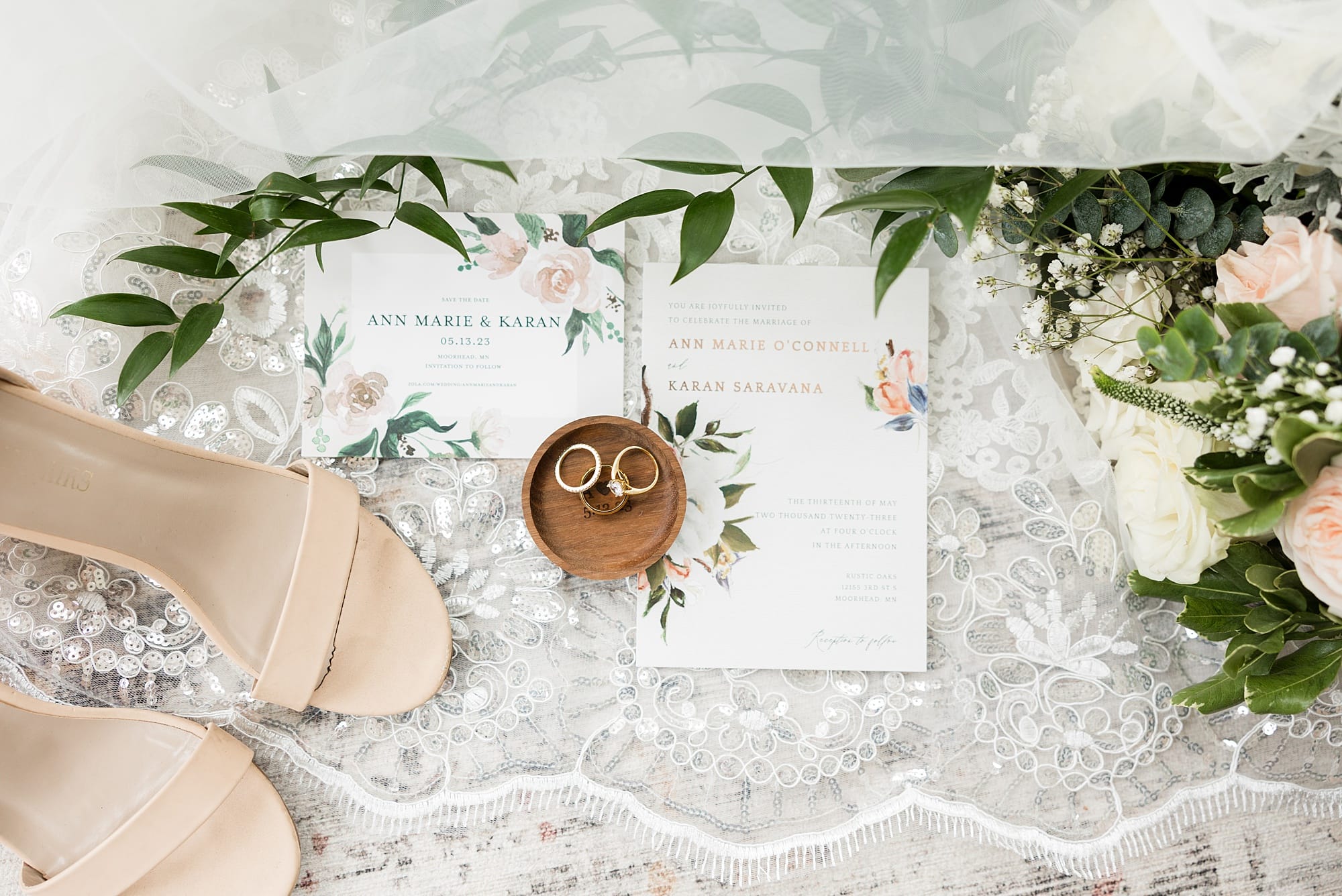 Spring Wedding at Rustic Oaks - Moorhead, MN - Alecs Kay Photo